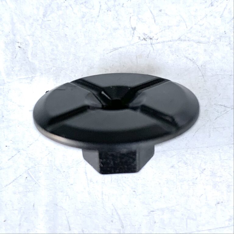 N1261 Гайка крепления Toyota / Chevrolet / GM OEM: 9018906028 ...