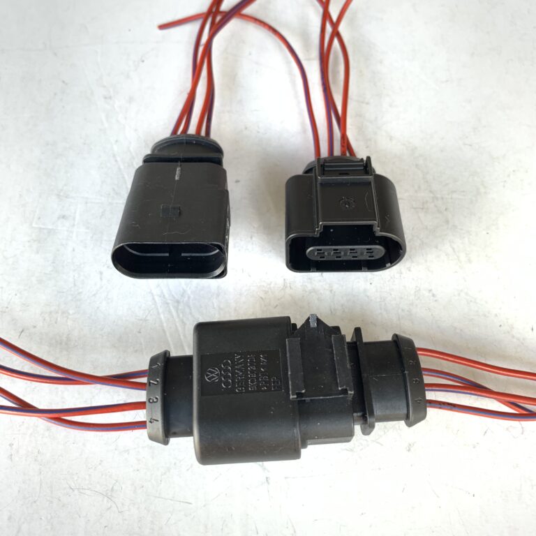 AUDI VW 8K0973705 роз’єм 5 pin 1.5 mm FEP GERMANY оригінал нове – Auto-Kiev