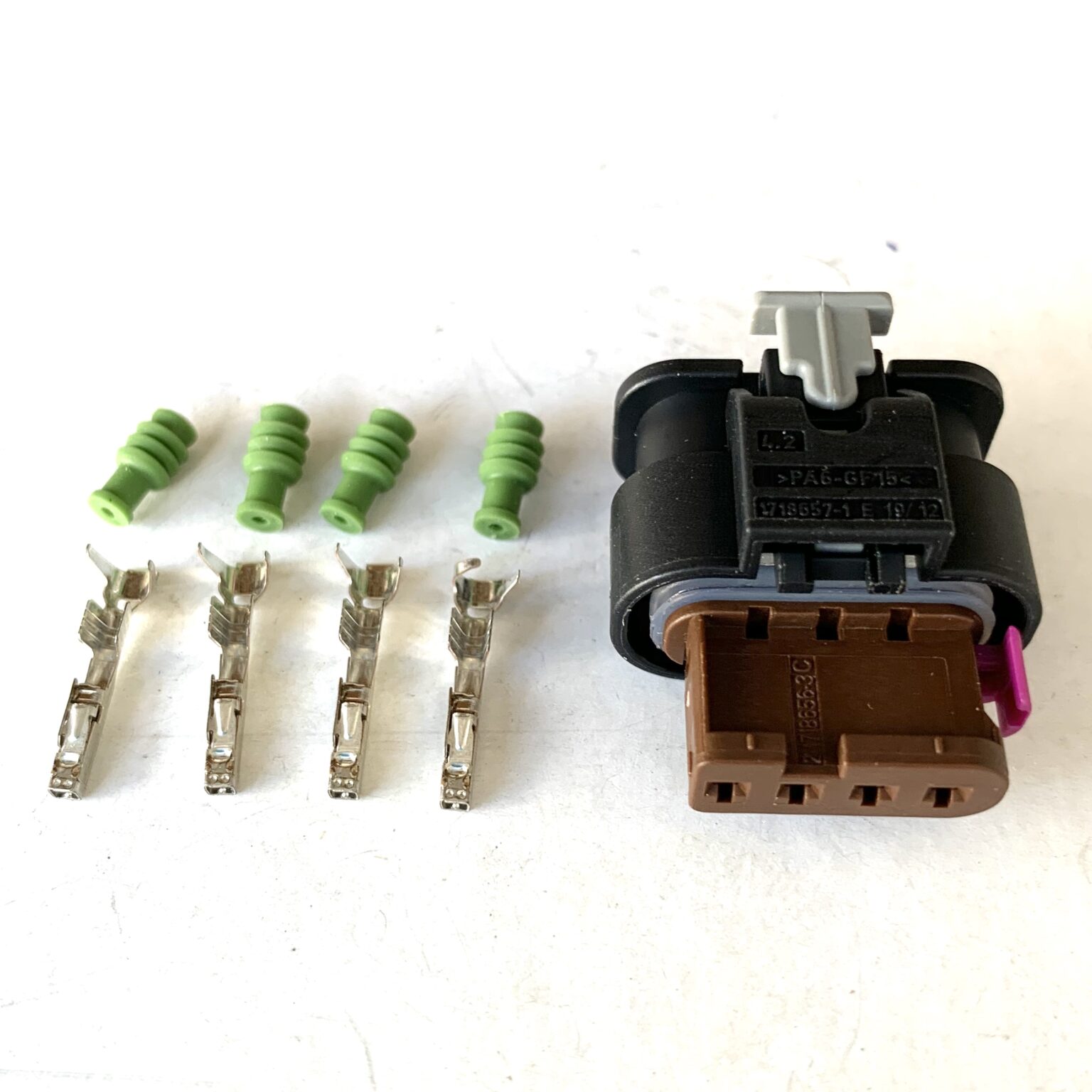 AUDI VW 4H0973704A роз’єм 4 pin 1.2 mm оригінал (без дроту) – Auto-Kiev