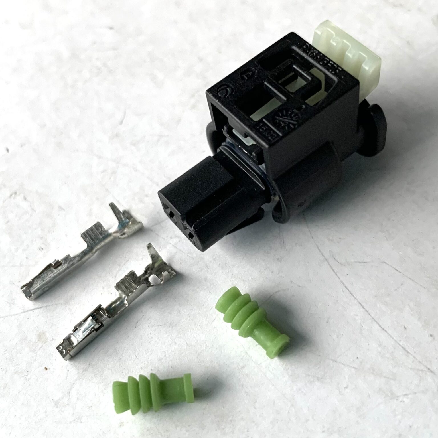 BMW 7615487-03 роз’єм 2 pin 1.2 mm оригінал (без дроту) – Auto-Kiev