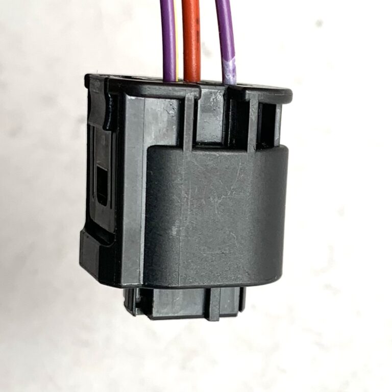 Tyco 1-1452050-1 3 Pin автомобильного Pbt Gf10 разъем - Auto-Kiev